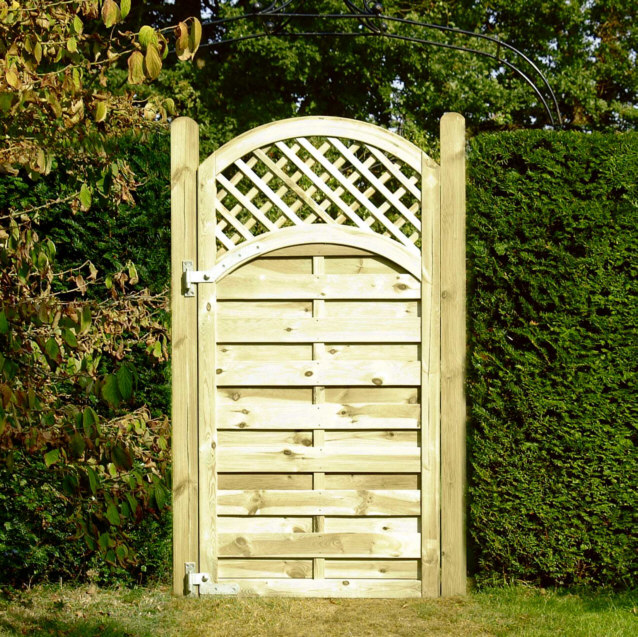 Wooden gates, wooden garden gates, Garden gates Coventry